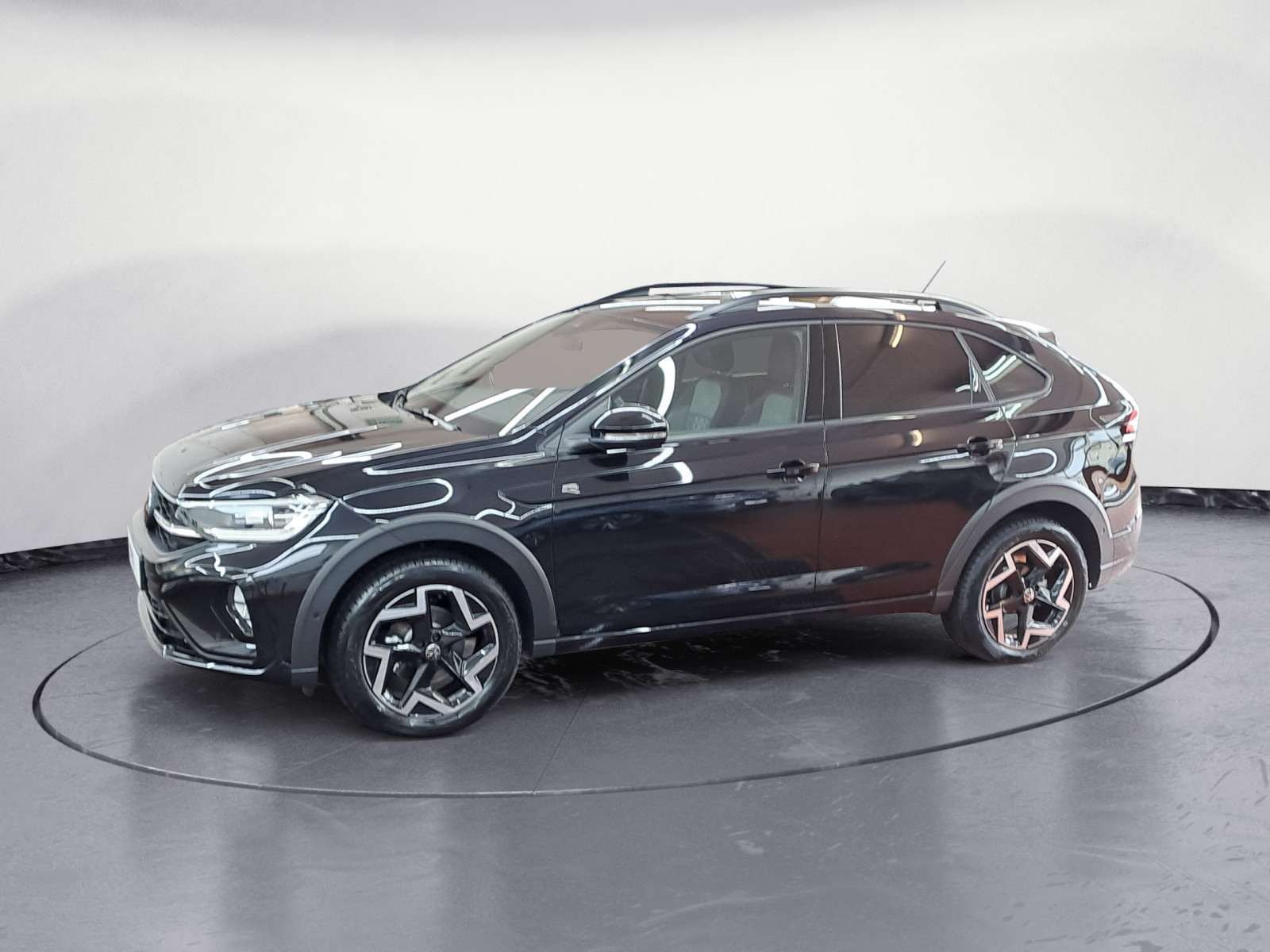 Volkswagen - Taigo R-Line 1,0 l TSI OPF ) 7-Gang ...