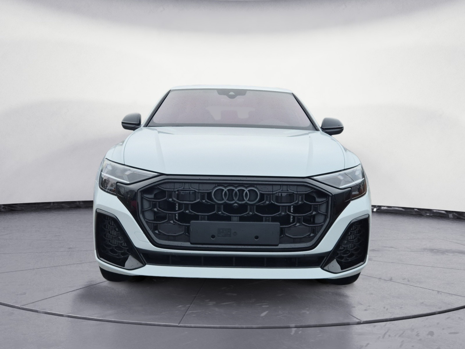 Audi - SQ8 SUV TFSI tiptronic